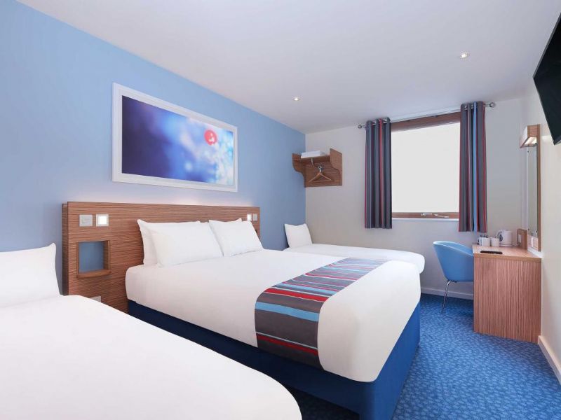 Travelodge Camborne Redruth, Holiday Cottages, Bungalows, Apartments ...